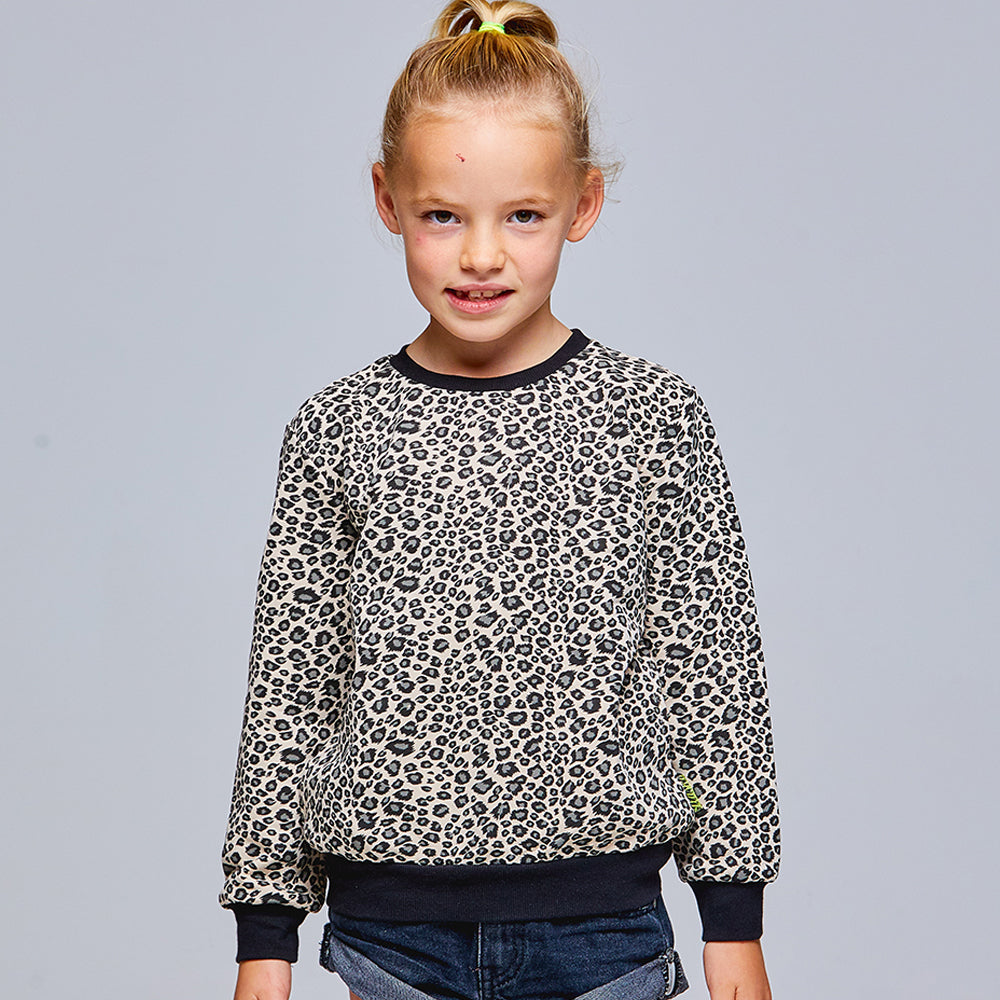 Ricki Sweater Black Leopard – Alaska Basics
