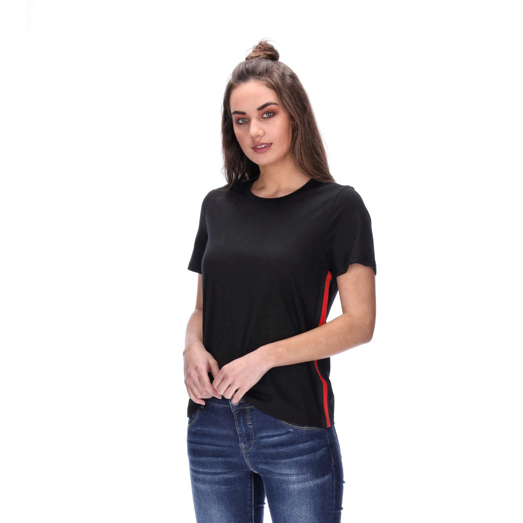 Bobbi Tee Black – Alaska Basics
