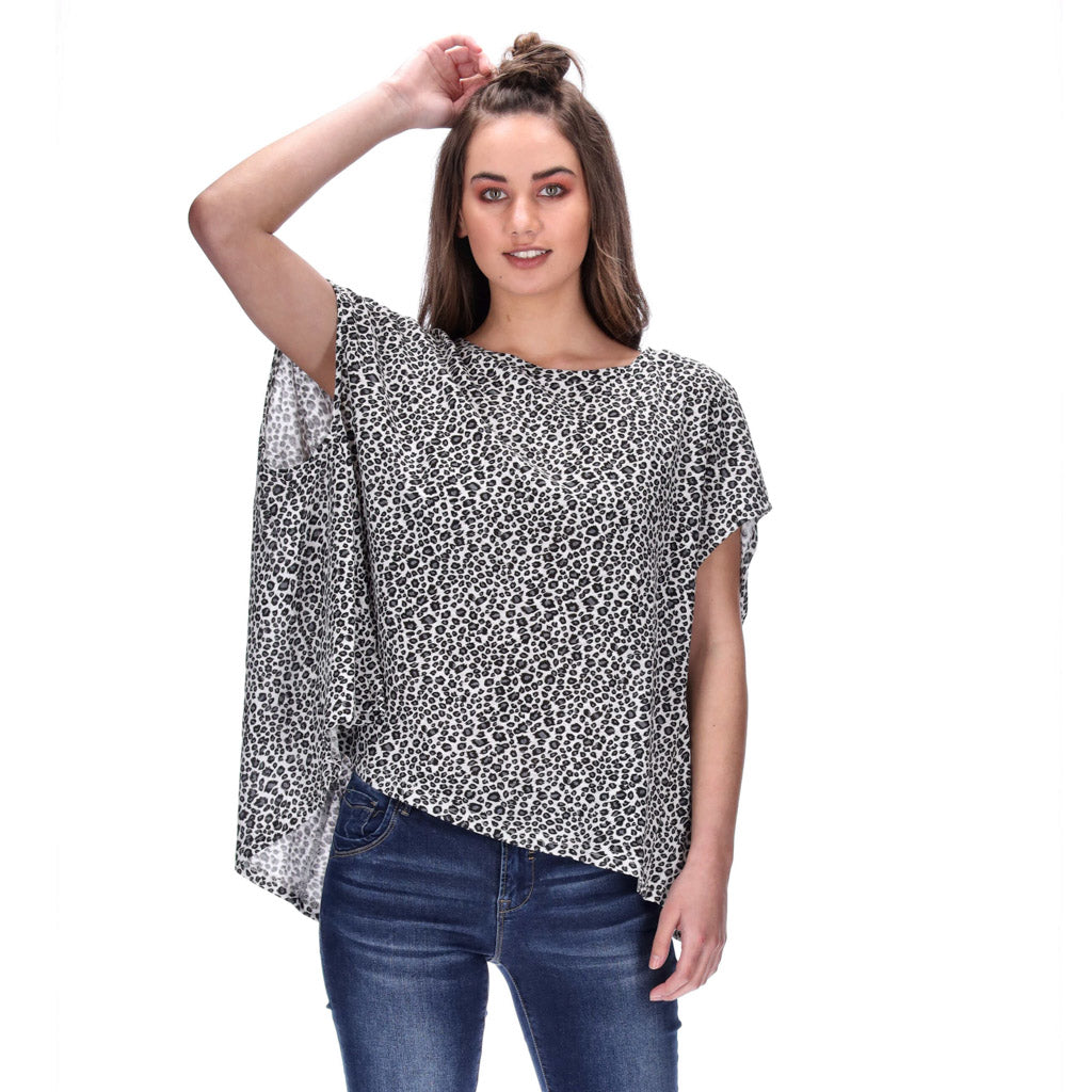 Cruz Tee White Leopard – Alaska Basics